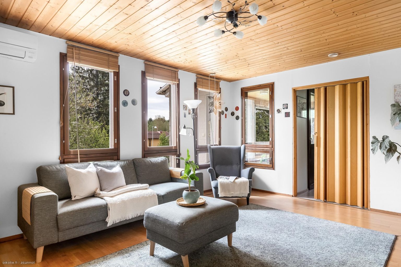 97 m² Rajakalliontie 24, 02460 Kirkkonummi Omakotitalo 3h myynnissä ...