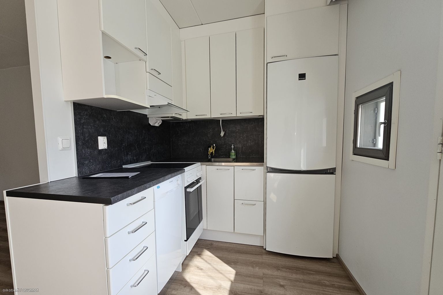 46 m² Valtuustokatu 4, 01370 Vantaa Kerrostalo Kaksio vuokrattavana - Oikotie 23025126