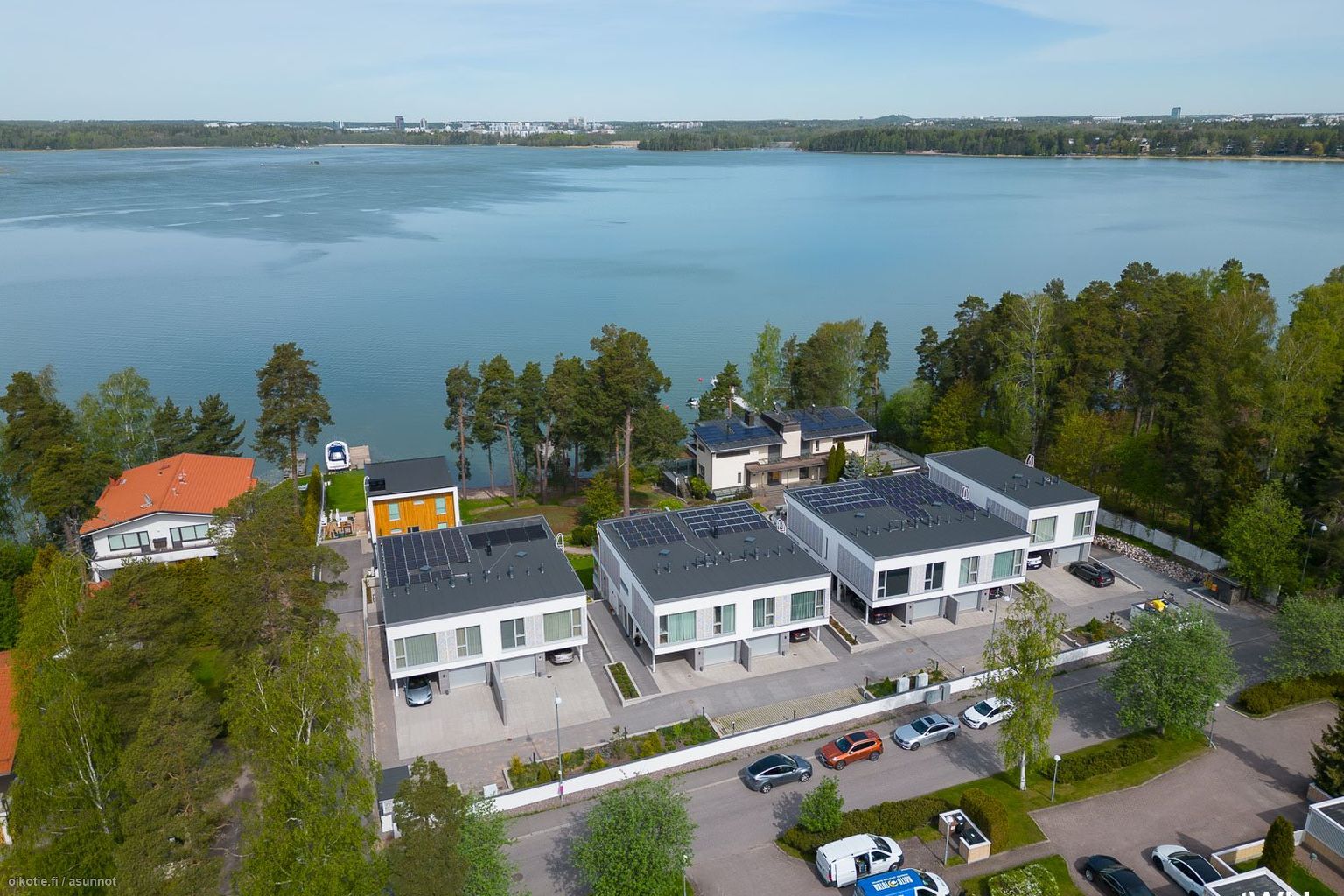 180 m² Kuusiniementie 29 E 2, 00340 Helsinki Paritalo 4h myynnissä ...