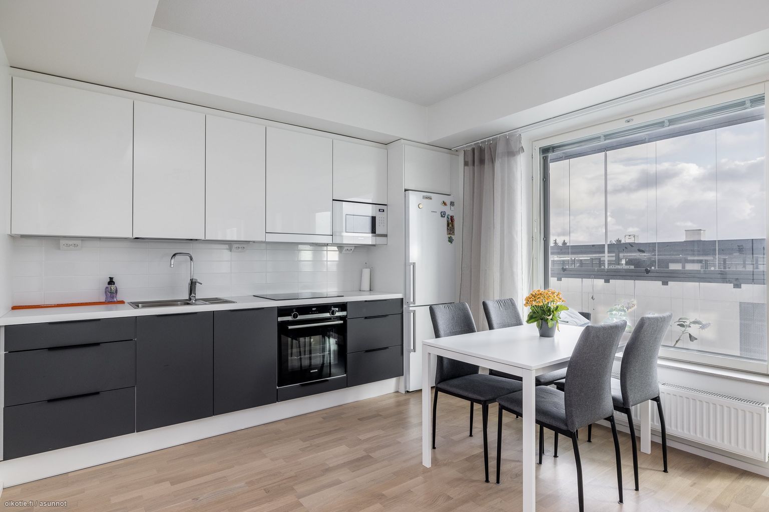 43,5 m² Myyrmäentie 2e A, 01600 Vantaa Kerrostalo Kaksio myynnissä ...
