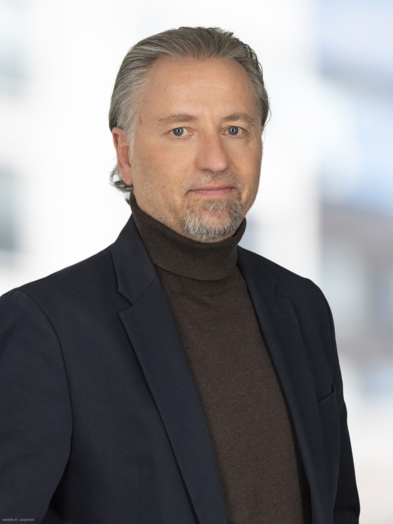 Timo Leppiniemi - OP Koti Uusimaa Oy LKV | Vantaa, Oikotie Asunnot