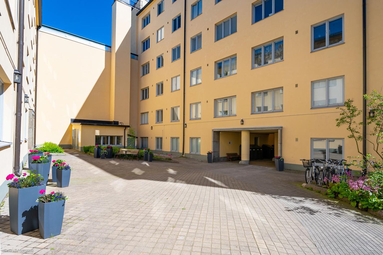 44 m² Pietarinkatu 15, 00140 Helsinki Kerrostalo Kaksio vuokrattavana ...